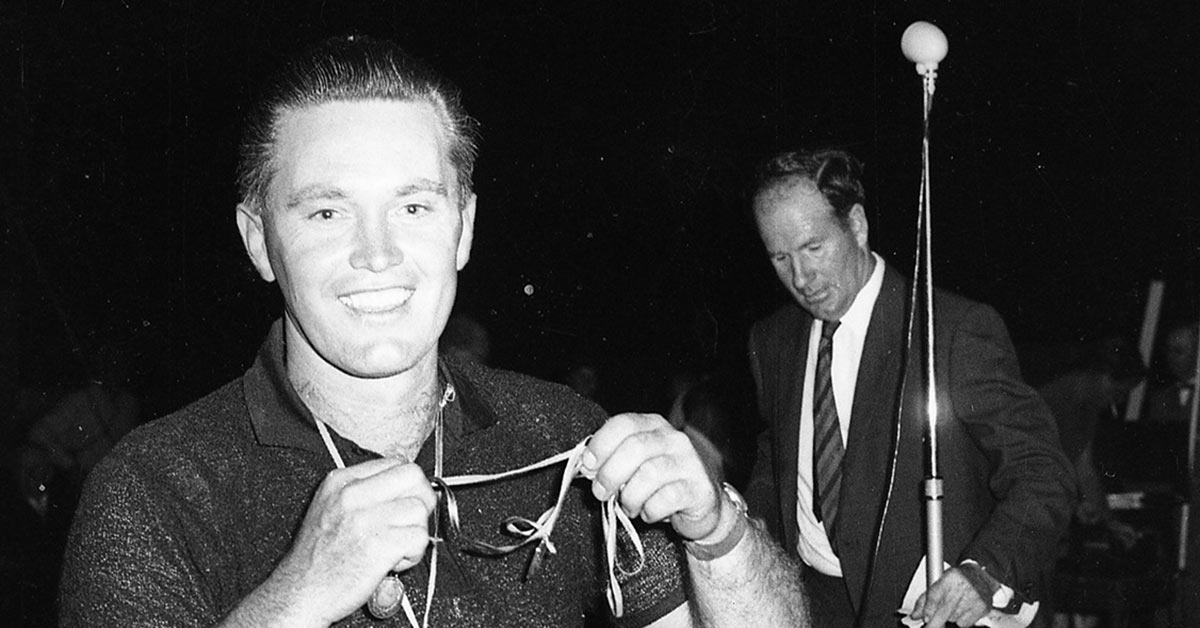 Vale Alistair Stewart Crombie